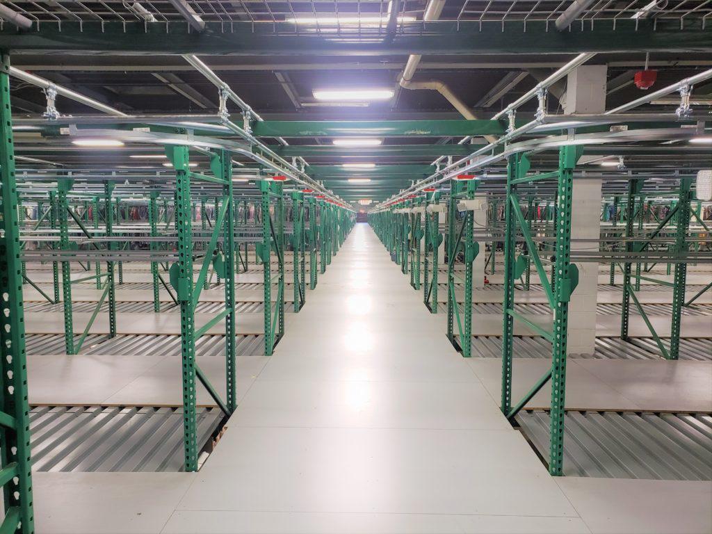 Cost-effective Garment Rails | Planiform Conveyors